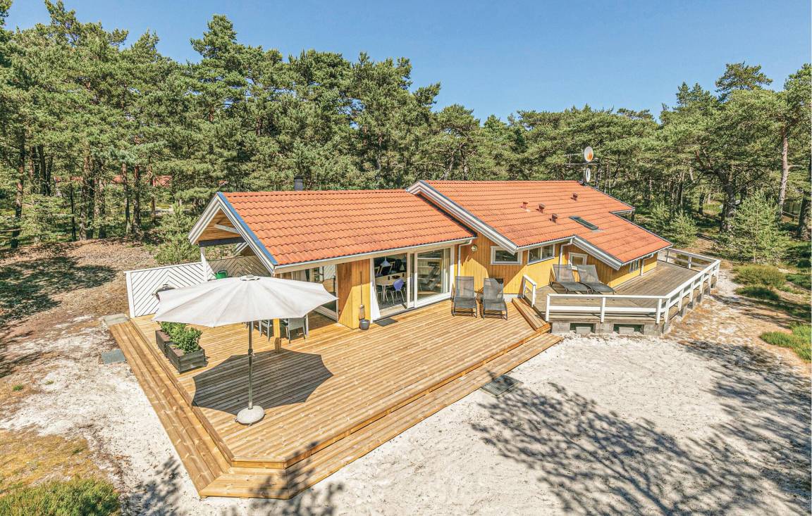 120 M² Ferienhaus ∙ 4 Schlafzimmer ∙ 8 Gäste - Bornholm