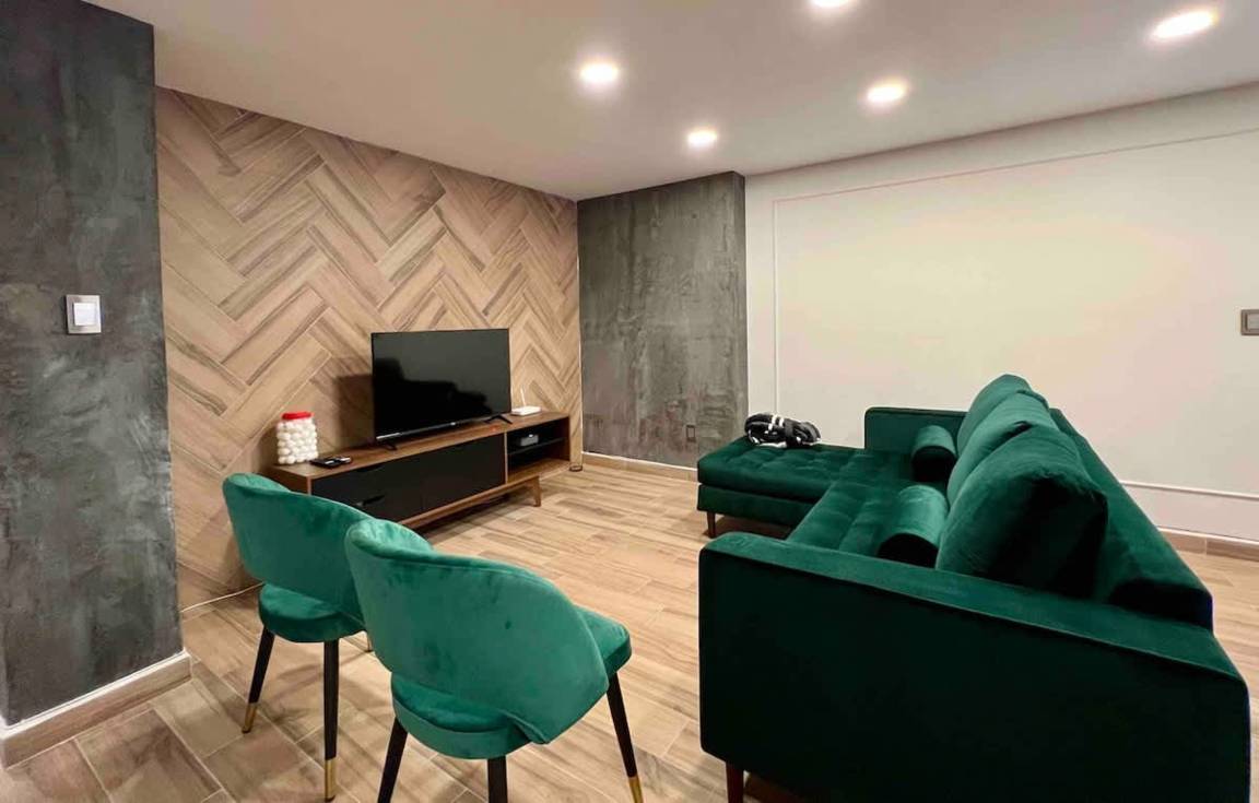 Casa ∙ 9 Habitaciones ∙ 30 Huéspedes - Ciudad de México