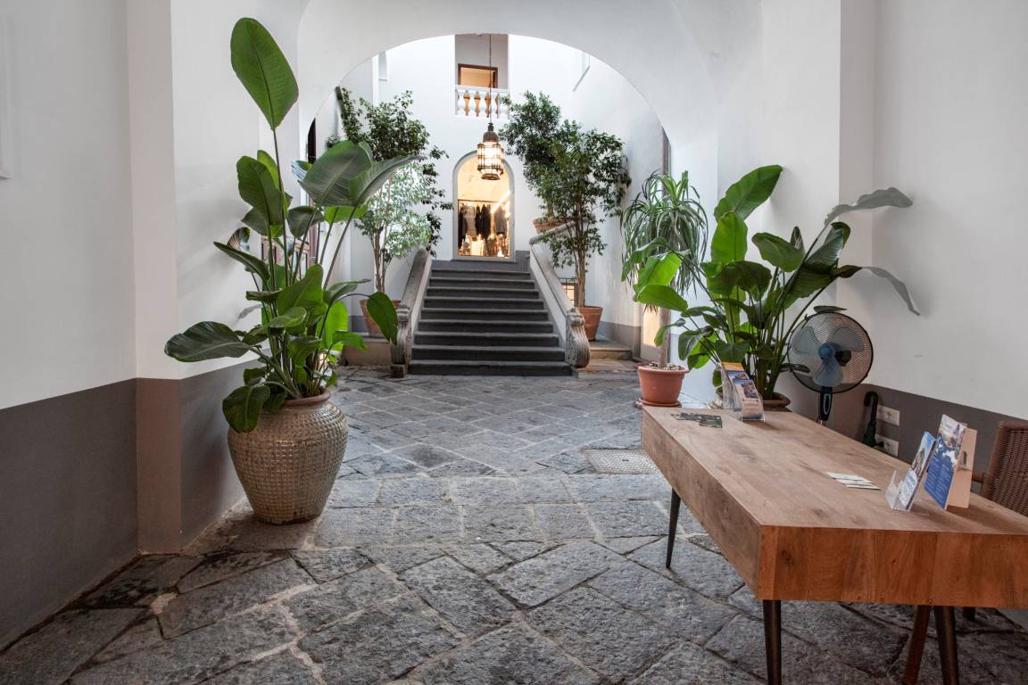 640 M² Apartamento ∙ 14 Habitaciones ∙ 35 Huéspedes - Massa Lubrense