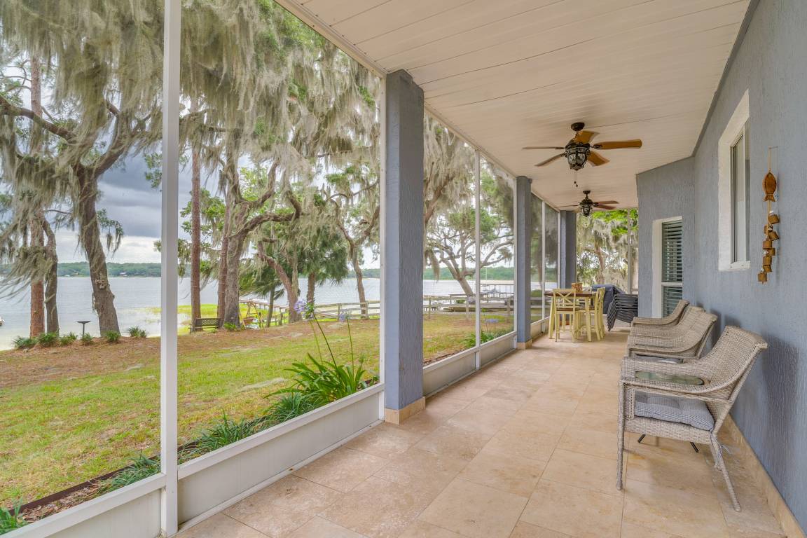 222 M² House ∙ 4 Bedrooms ∙ 8 Guests - Lake Weir, FL