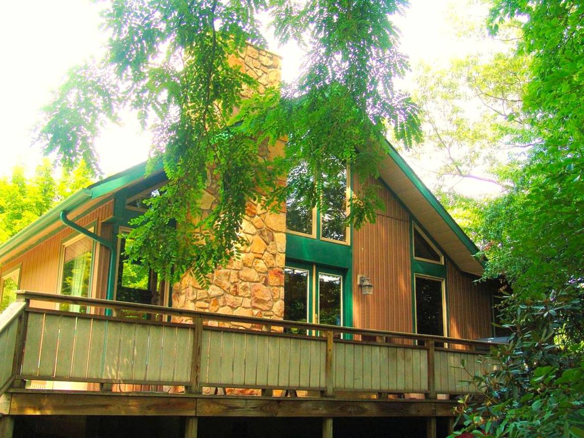 House ∙ 2 Bedrooms ∙ 6 Guests - Youghiogheny River Lake, PA