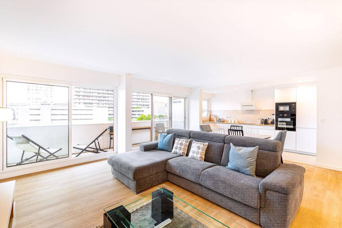 110 M² Appartement ∙ 3 Chambres ∙ 8 Personnes - Noisy-le-Sec