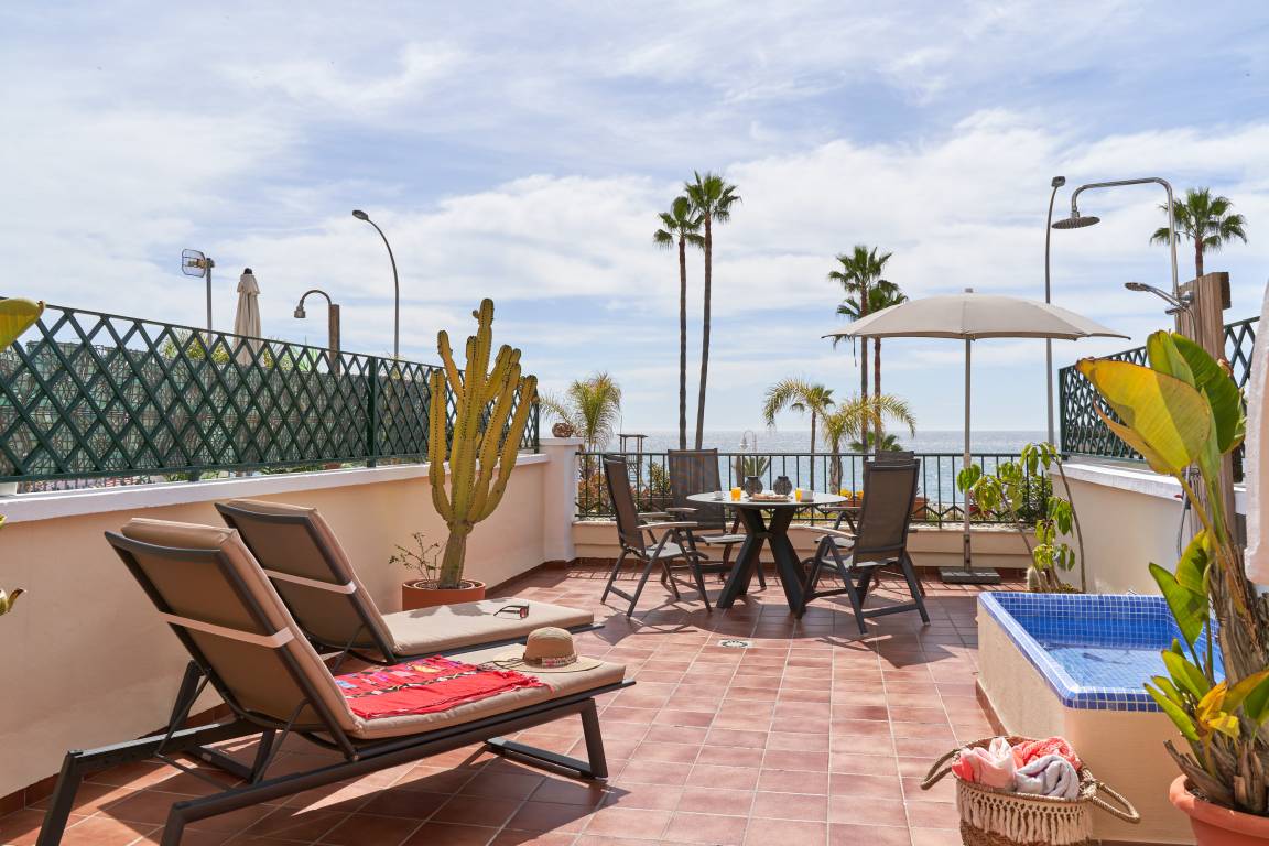 87 M² Apartamento ∙ 2 Habitaciones ∙ 4 Huéspedes - Frigiliana