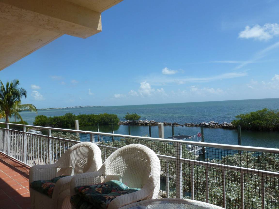 167 M² Condo ∙ 3 Bedrooms ∙ 6 Guests - Layton, FL