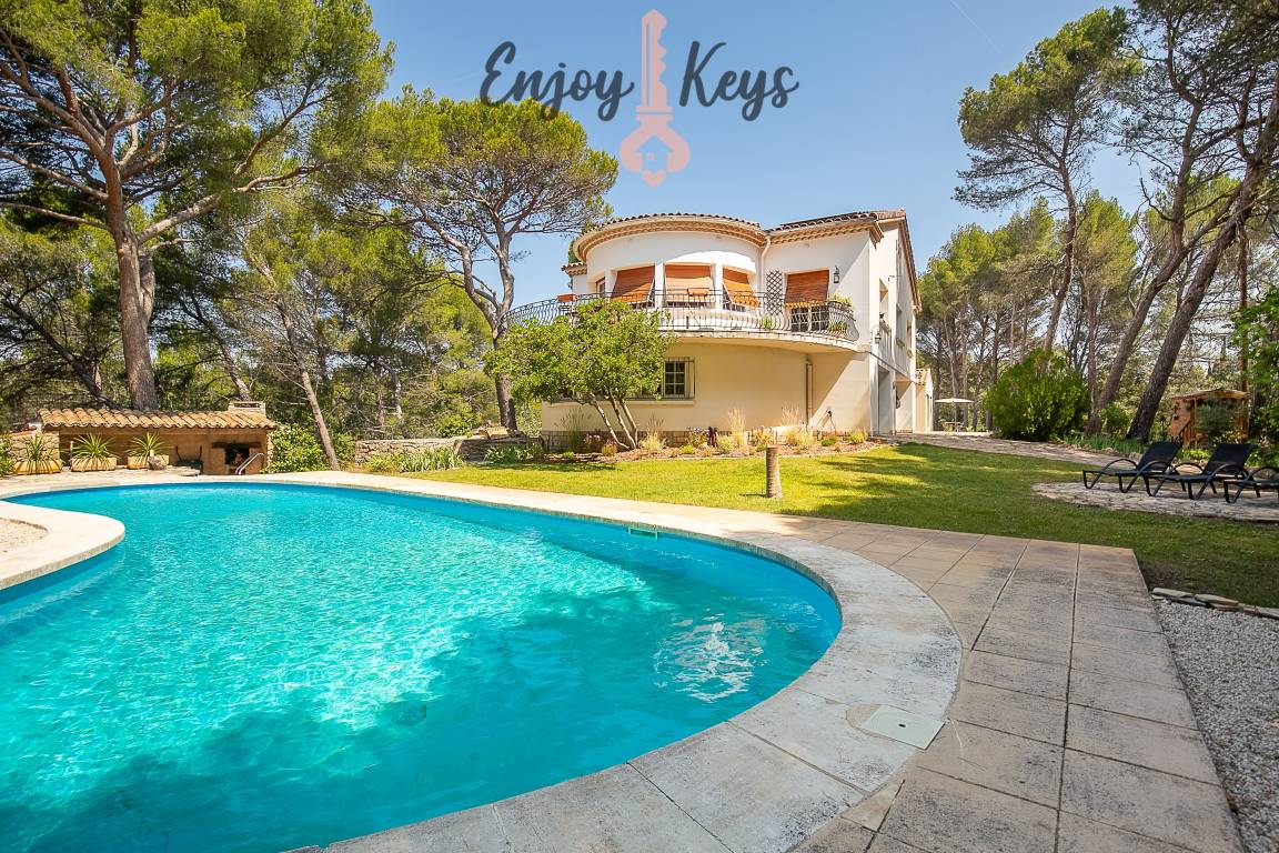 50 M² Ferienhaus ∙ 1 Schlafzimmer ∙ 4 Gäste - Salon-de-Provence