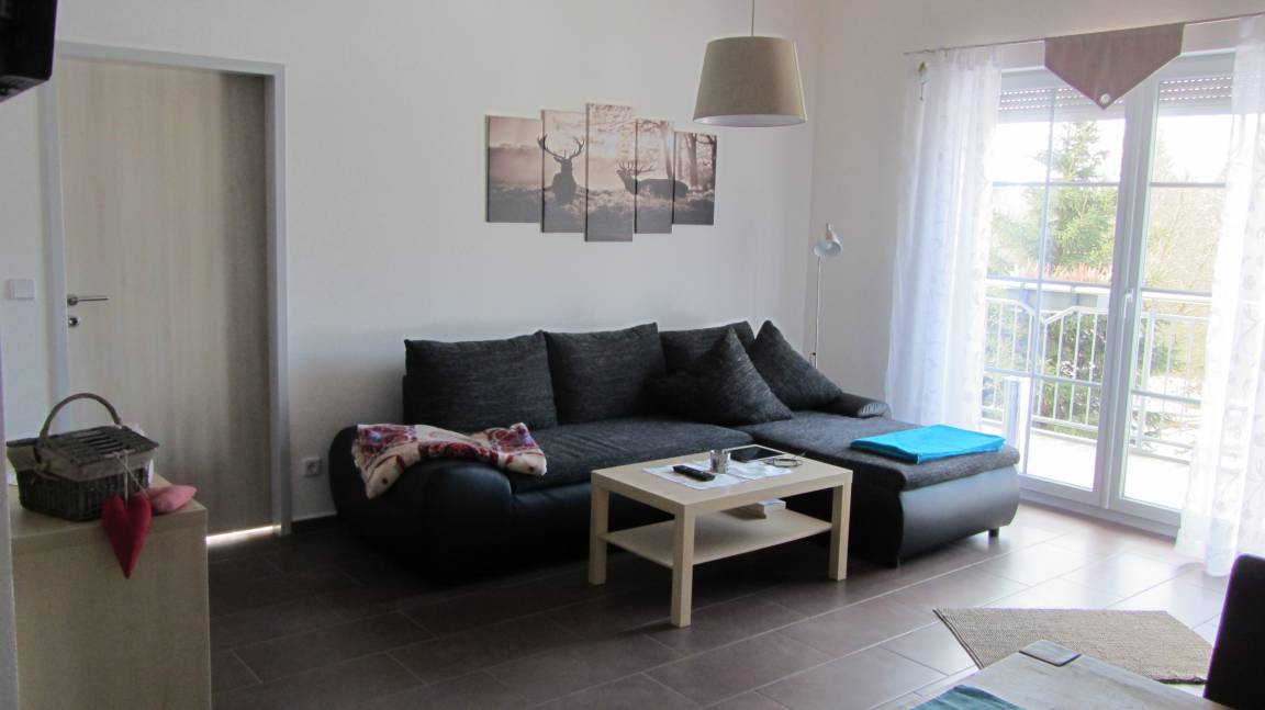 48 M² Apartament ∙ 2 Sypialnie ∙ 3 Gości - Lauscha
