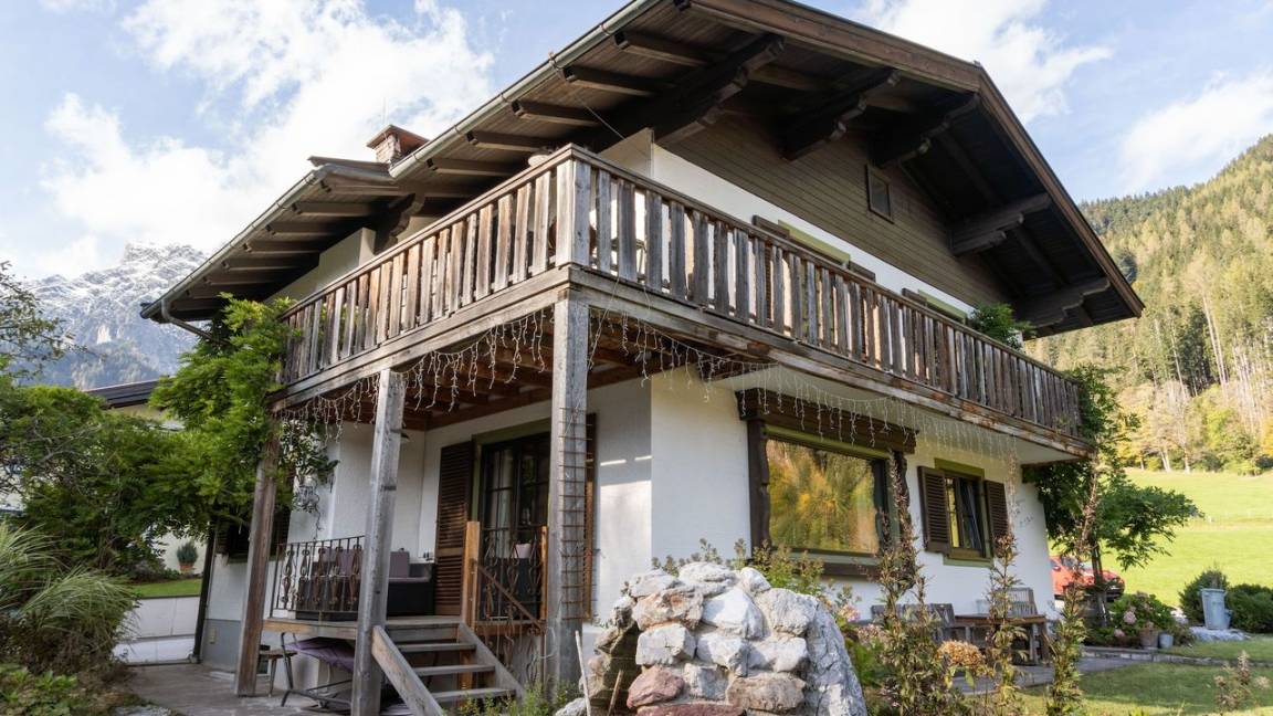 150 M² Ferienwohnung ∙ 4 Schlafzimmer ∙ 12 Gäste - Lofer