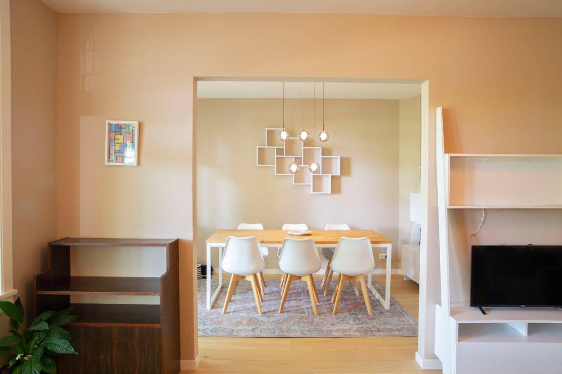 76 M² Apartamento ∙ 2 Habitaciones ∙ 2 Huéspedes - Ámsterdam