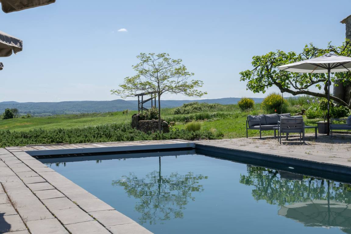 129 M² House ∙ 5 Bedrooms ∙ 13 Guests - Ardèche