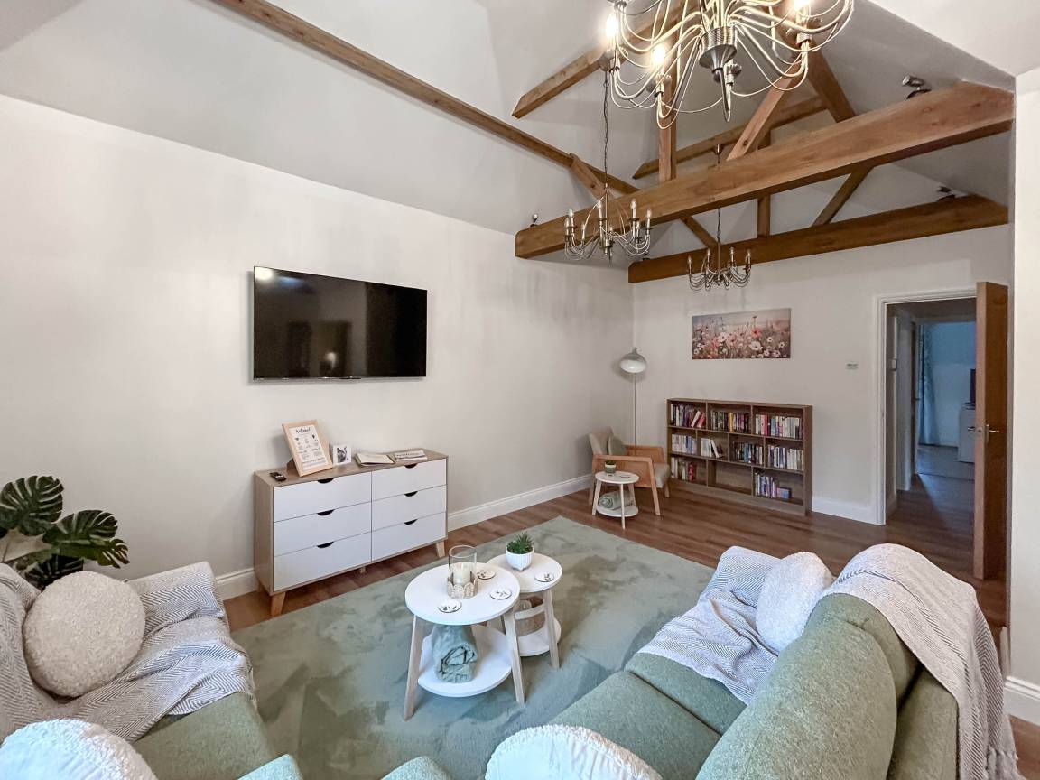 Cottage ∙ 2 Bedrooms ∙ 4 Guests - Arundel