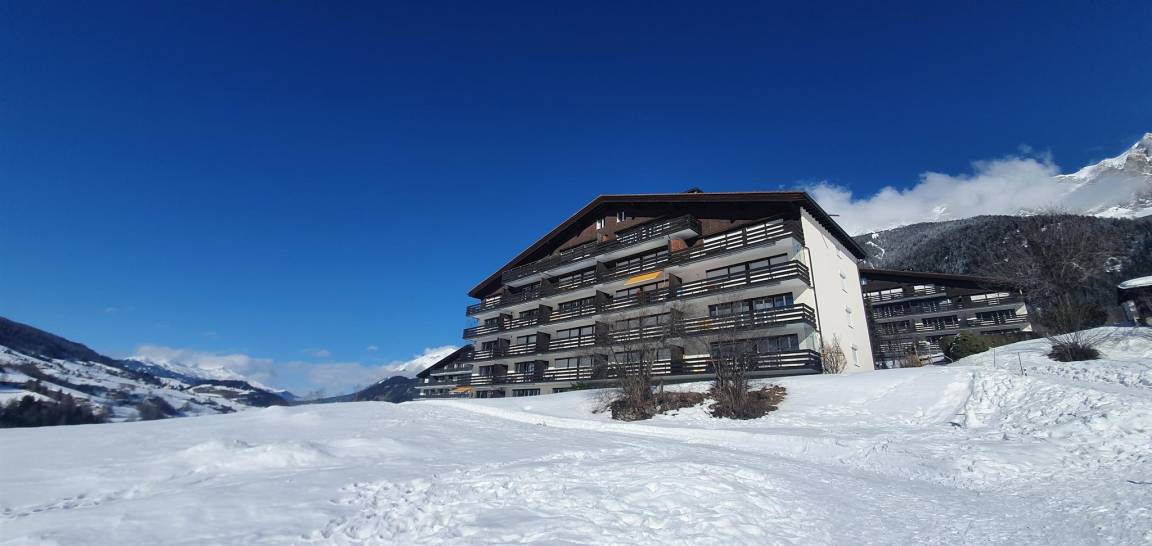 62 M² Appartement ∙ 2 Slaapkamers ∙ 6 Gasten - Savognin