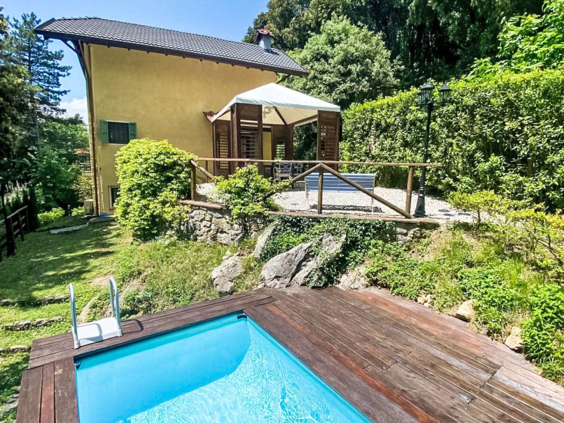 90 M² House ∙ 2 Bedrooms ∙ 4 Guests - Camaiore