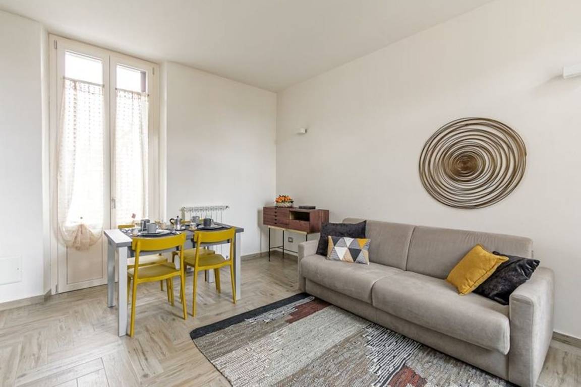 65 M² Apartamento ∙ 1 Habitación ∙ 4 Huéspedes - Gallarate