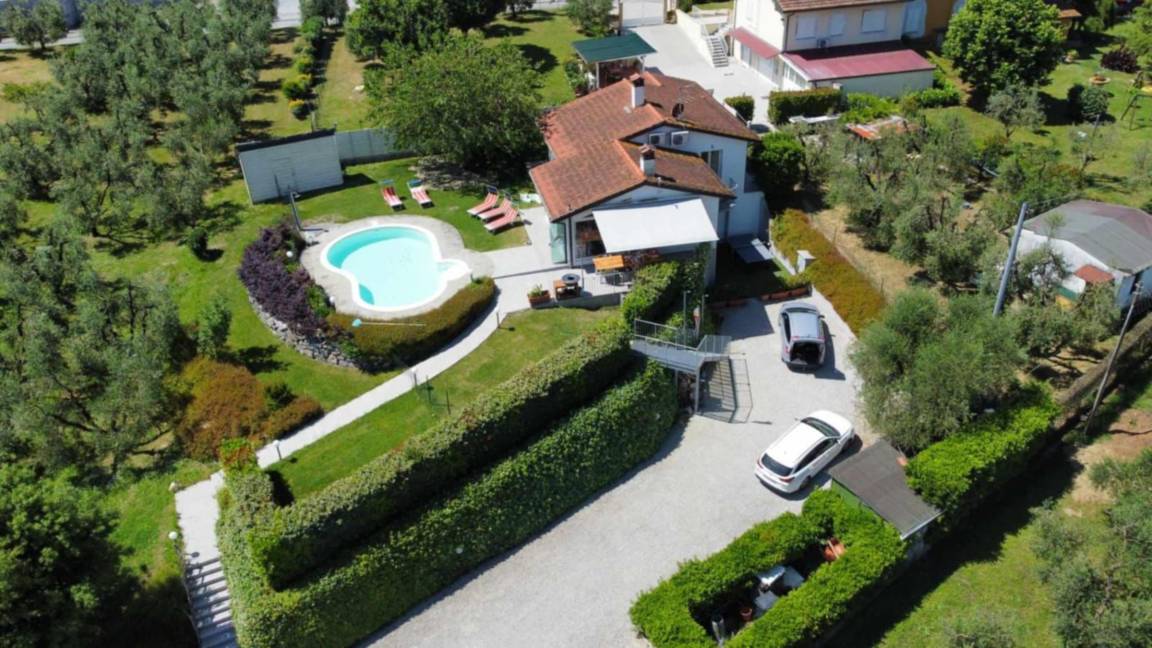 150 M² Villa ∙ 3 Schlafzimmer ∙ 10 Gäste - Vinci