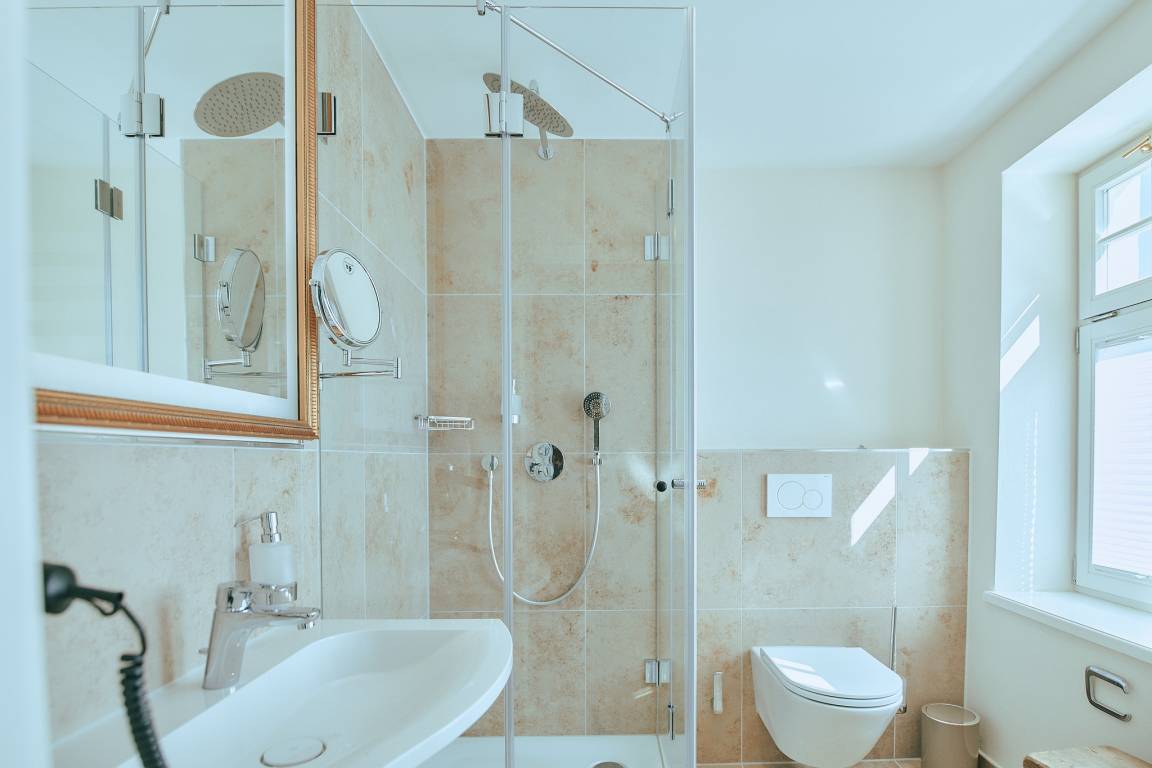 Hotel ∙ 2 Bedrooms ∙ 5 Guests - Abensberg