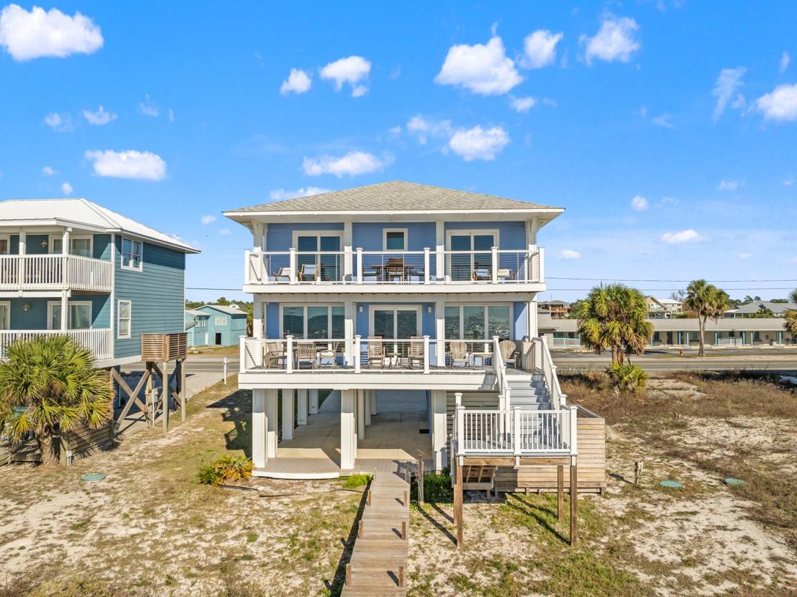 182 M² House ∙ 4 Bedrooms ∙ 12 Guests - Mexico Beach, FL