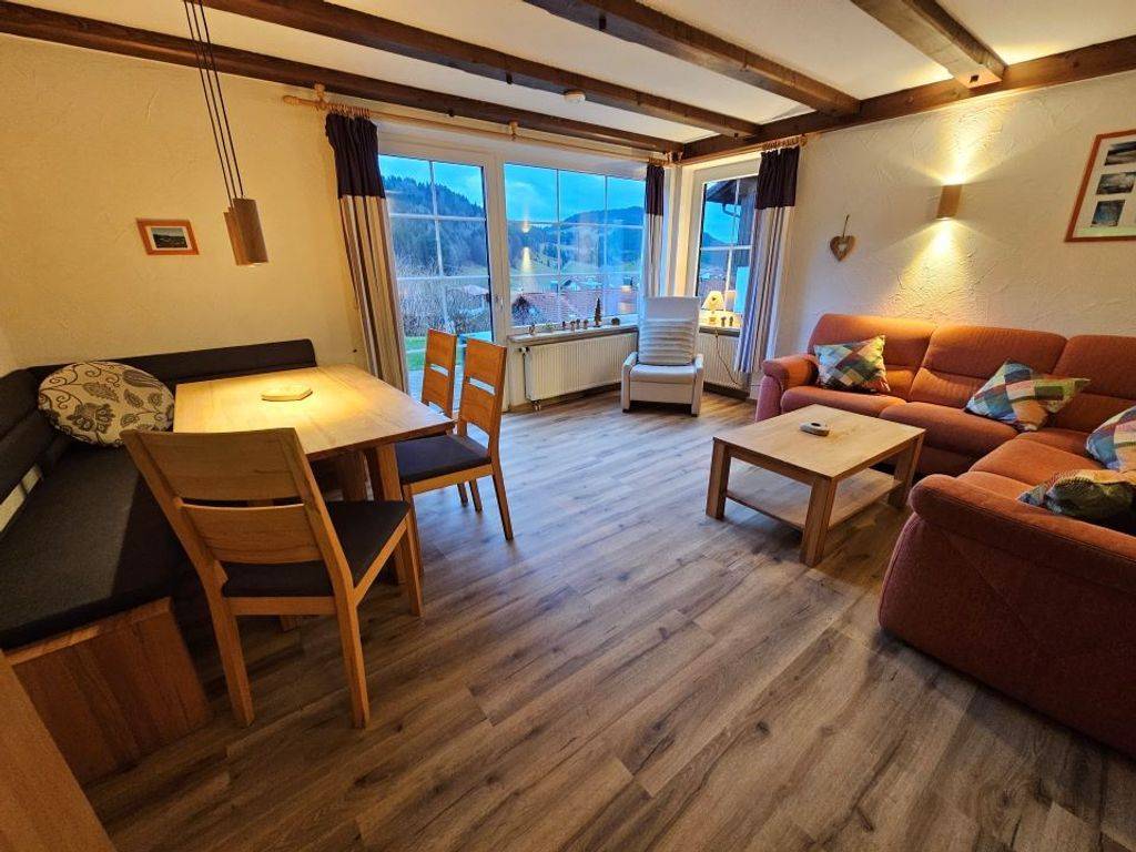 74 M² Ferienhaus ∙ 3 Schlafzimmer ∙ 6 Gäste - Isny im Allgäu