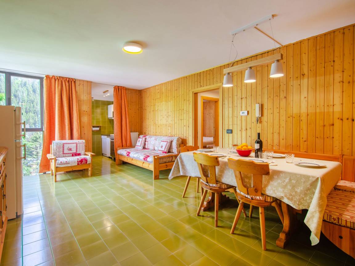 70 M² Ferienwohnung ∙ 2 Schlafzimmer ∙ 4 Gäste - Fassatal