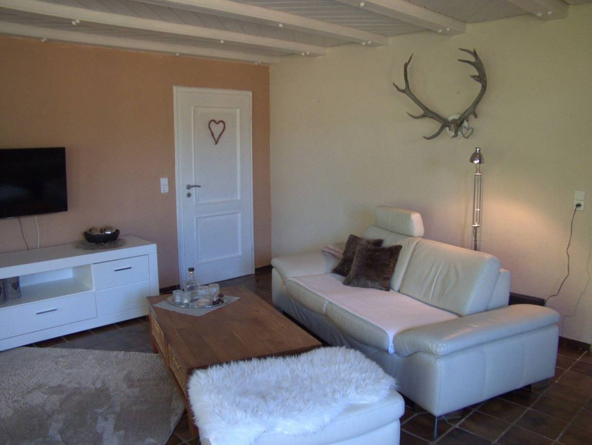 110 M² Ferienwohnung ∙ 3 Schlafzimmer ∙ 6 Gäste - Weißensberg