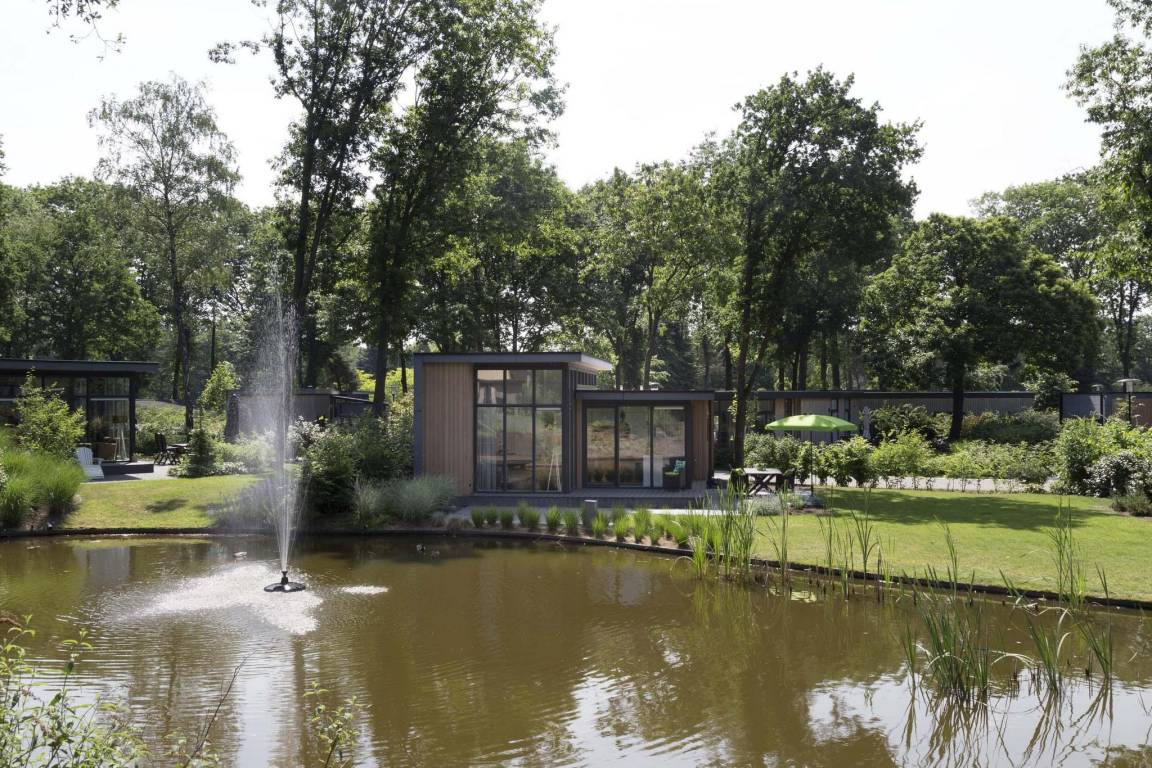 Holiday Park ∙ 2 Bedrooms ∙ 4 Guests - Wageningen