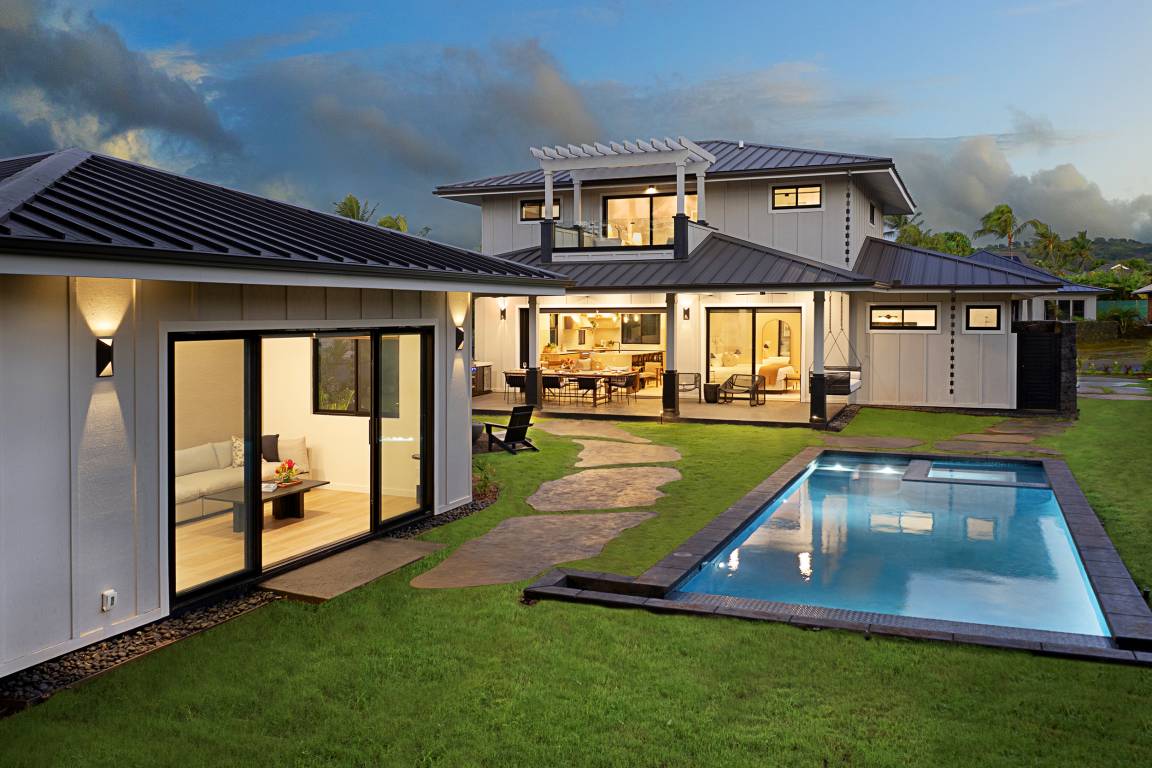 House ∙ 4 Bedrooms ∙ 12 Guests - Kauai, HI