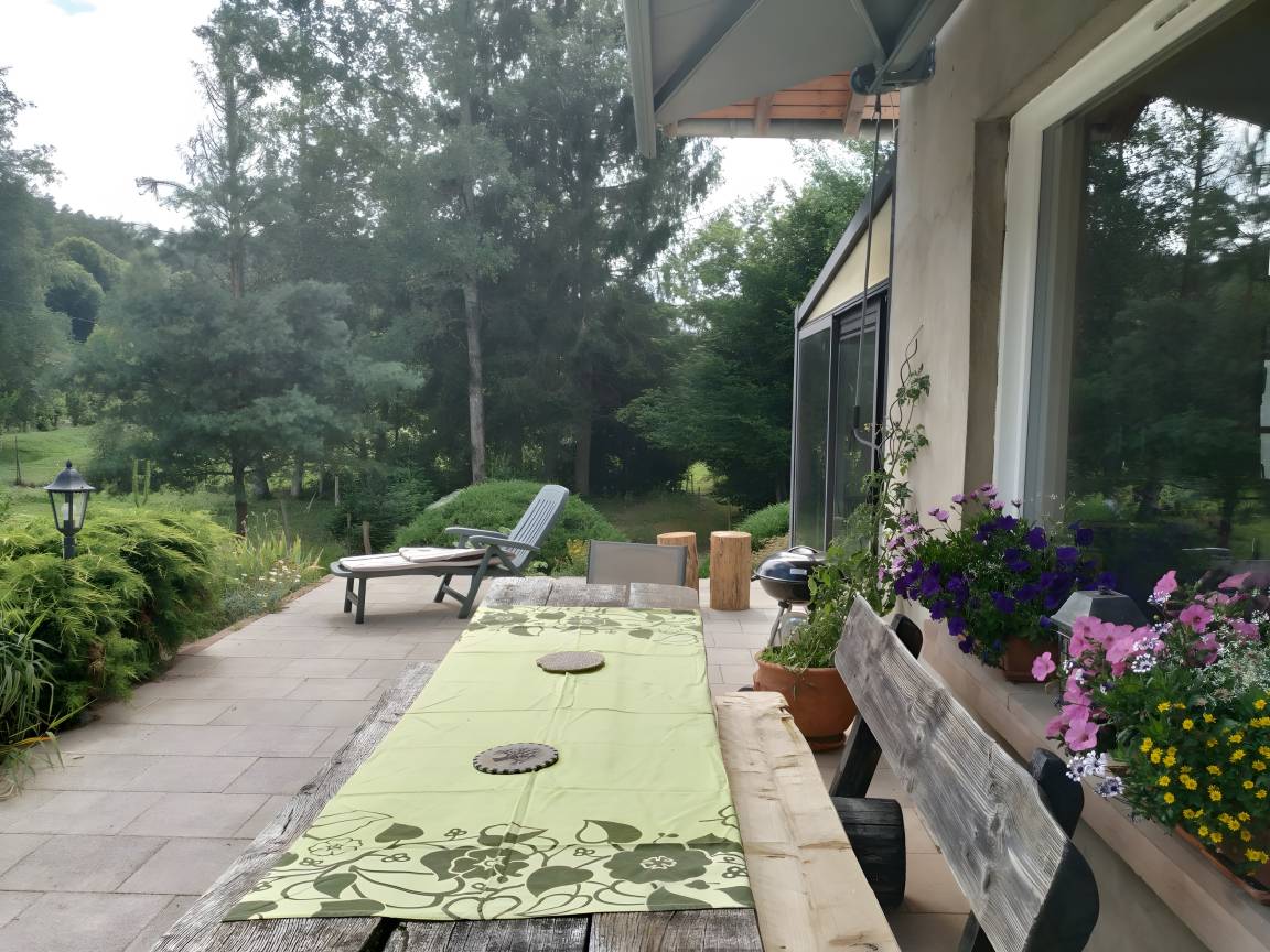 100 M² Ferienhaus ∙ 2 Schlafzimmer ∙ 6 Gäste - Bitsch