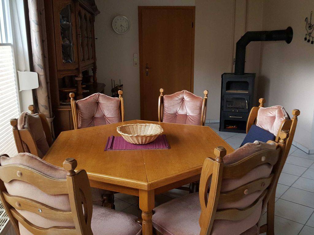 70 M² Apartament ∙ 2 Sypialnie ∙ 4 Gości - Leer