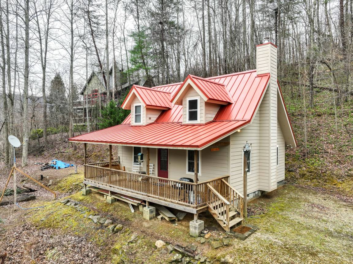 102 M² House ∙ 2 Bedrooms ∙ 8 Guests - Lake Santeetlah