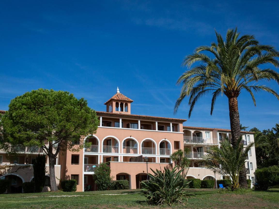31 M² Chambre D'hôtes ∙ 1 Bedroom ∙ 4 Guests - Sainte-Maxime