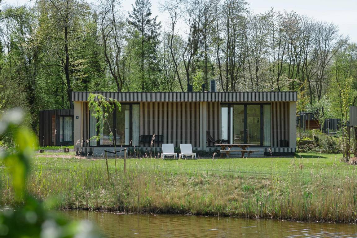 Bungalow ∙ 2 Schlafzimmer ∙ 4 Gäste - Zeewolde