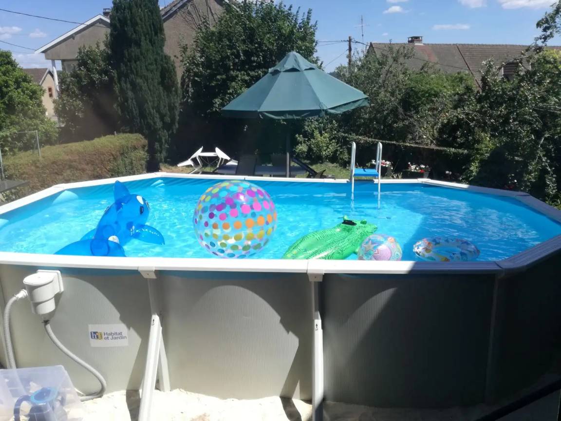 105 M² Maison De Vacances ∙ 4 Chambres ∙ 7 Personnes - Gueugnon
