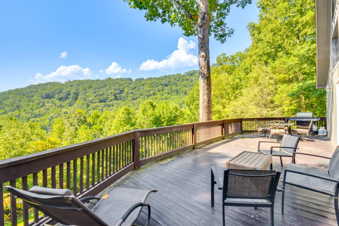 194 M² House ∙ 3 Bedrooms ∙ 6 Guests - Blairsville, GA