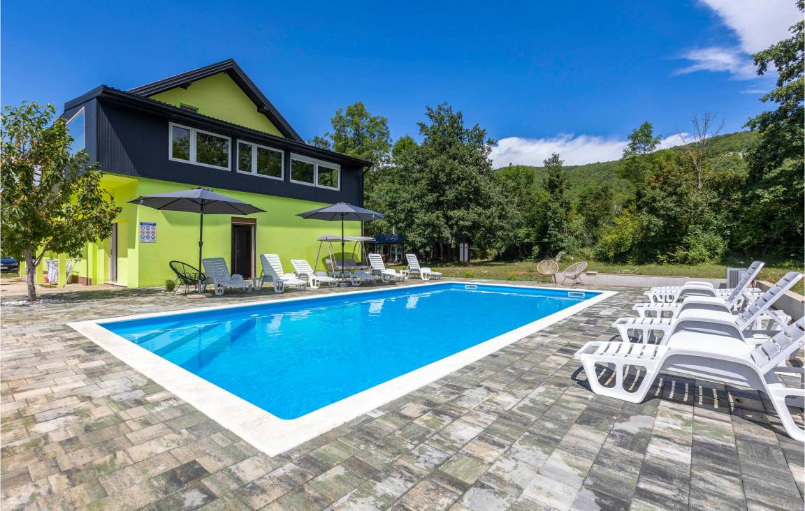350 M² Maison De Vacances ∙ 7 Chambres ∙ 14 Personnes - Croatie