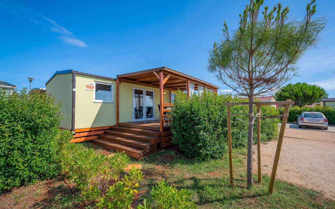 32 M² Caravan ∙ 2 Bedrooms ∙ 6 Guests - Novigrad