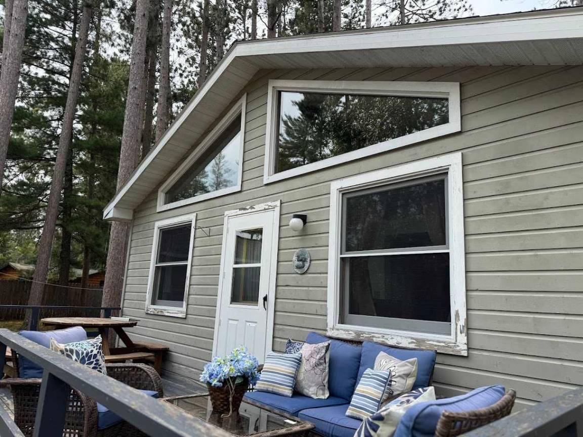 56 M² Cottage ∙ 2 Bedrooms ∙ 8 Guests - Minocqua, WI