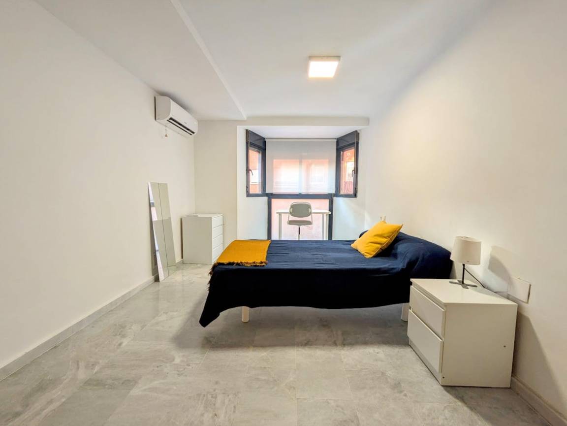 216 M² Habitación Privada ∙ 1 Habitación ∙ 1 Huésped - Murcia