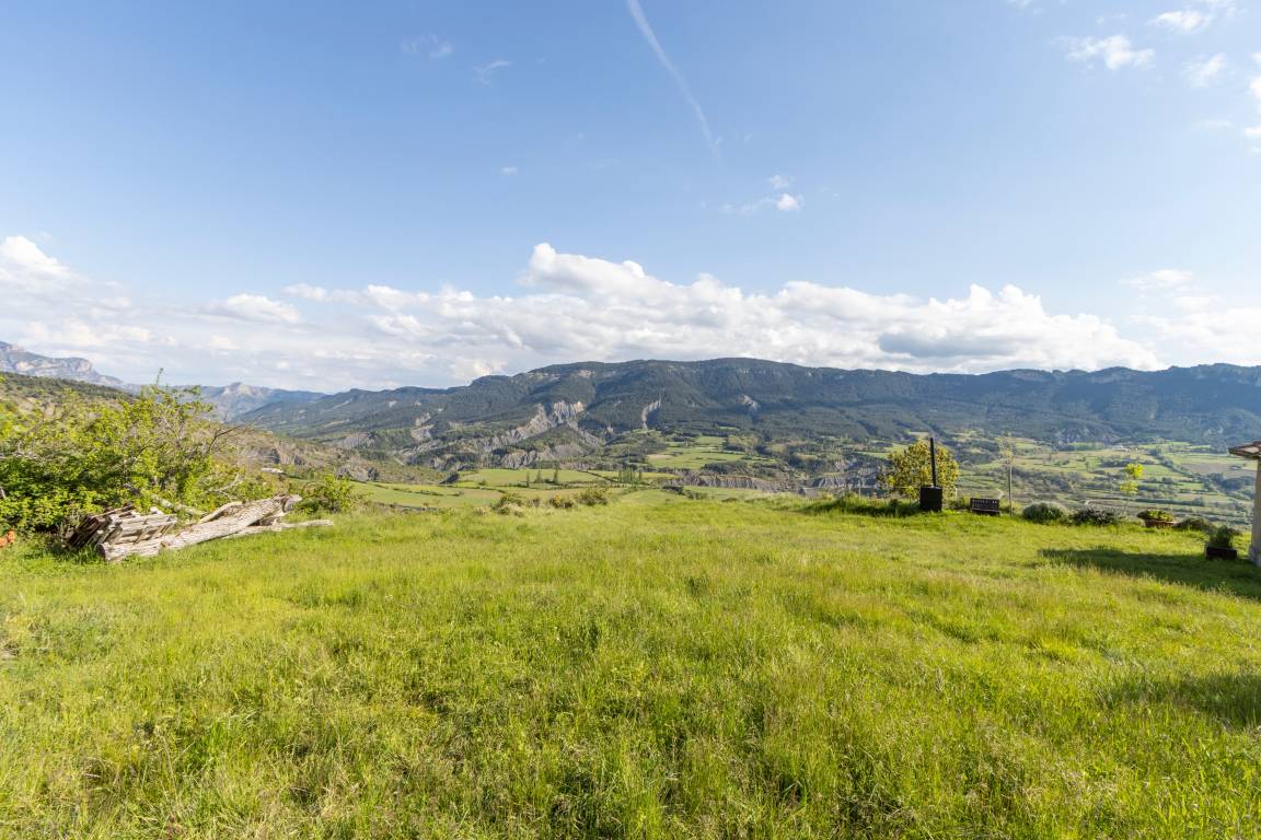 90 M² Apartamento ∙ 3 Habitaciones ∙ 6 Huéspedes - Campo