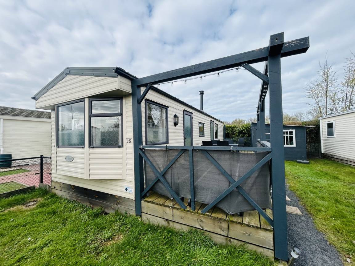 35 M² Ferienhaus ∙ 1 Schlafzimmer ∙ 4 Gäste - Kamperland