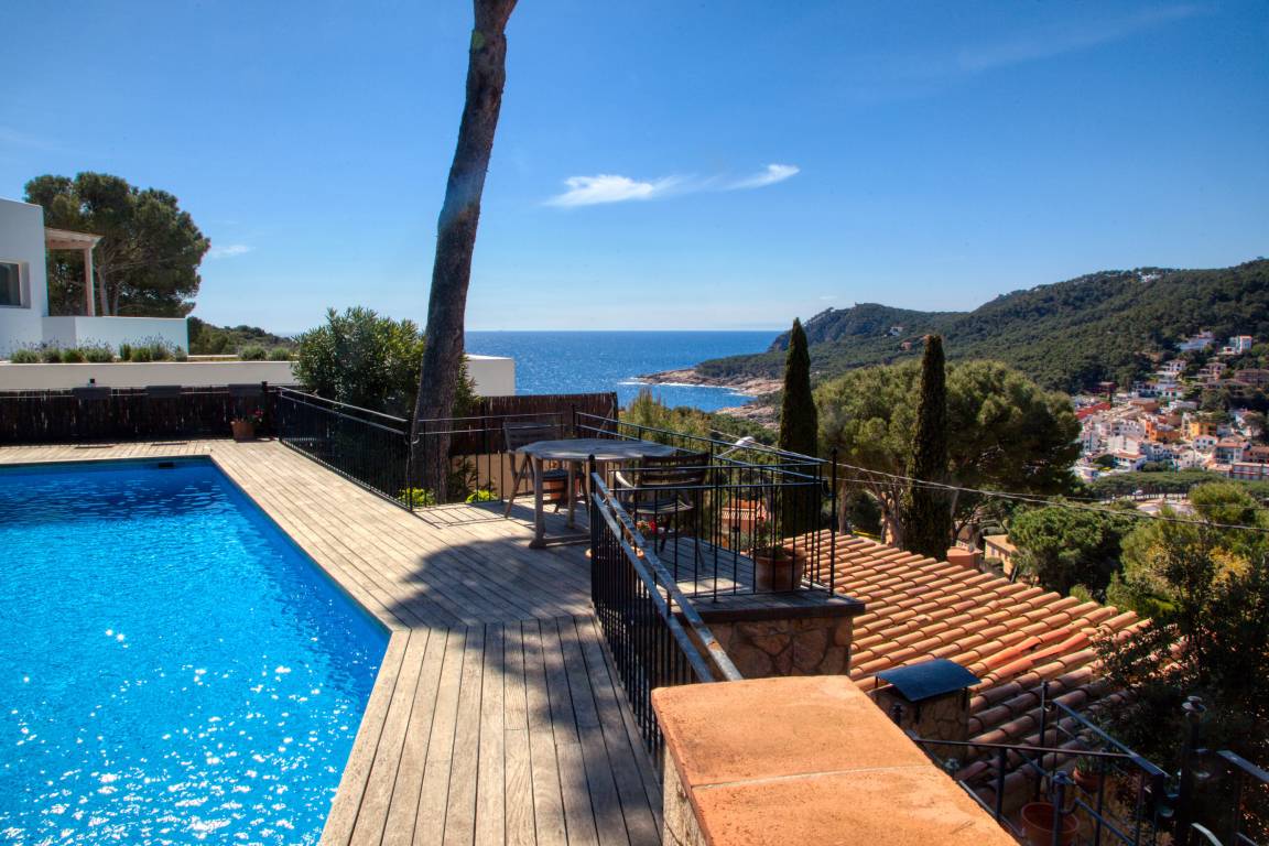 175 M² Villa ∙ 4 Schlafzimmer ∙ 8 Gäste - Tamariu
