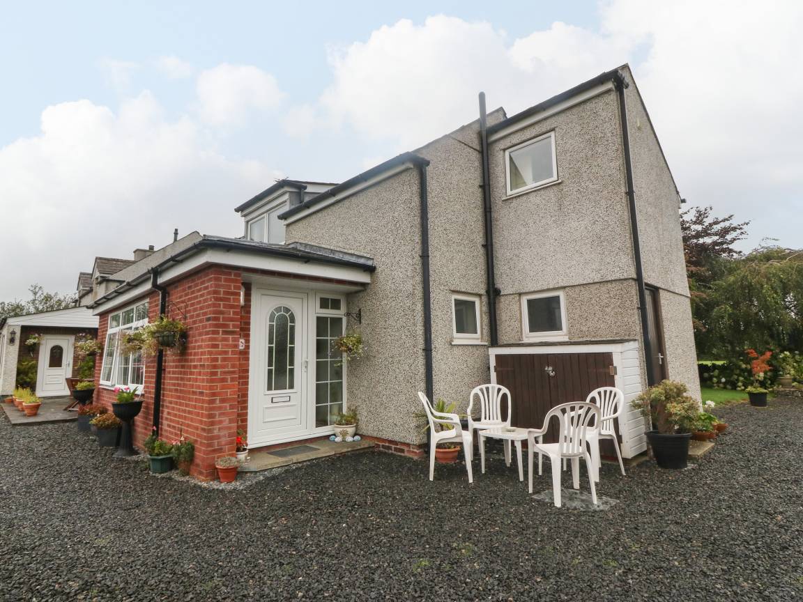 Cottage ∙ 2 Bedrooms ∙ 4 Guests - Caernarfon