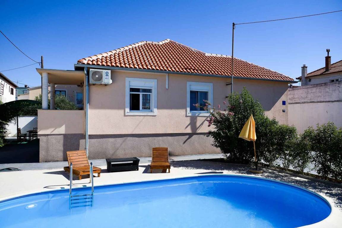 120 M² House ∙ 3 Bedrooms ∙ 7 Guests - Sukošan