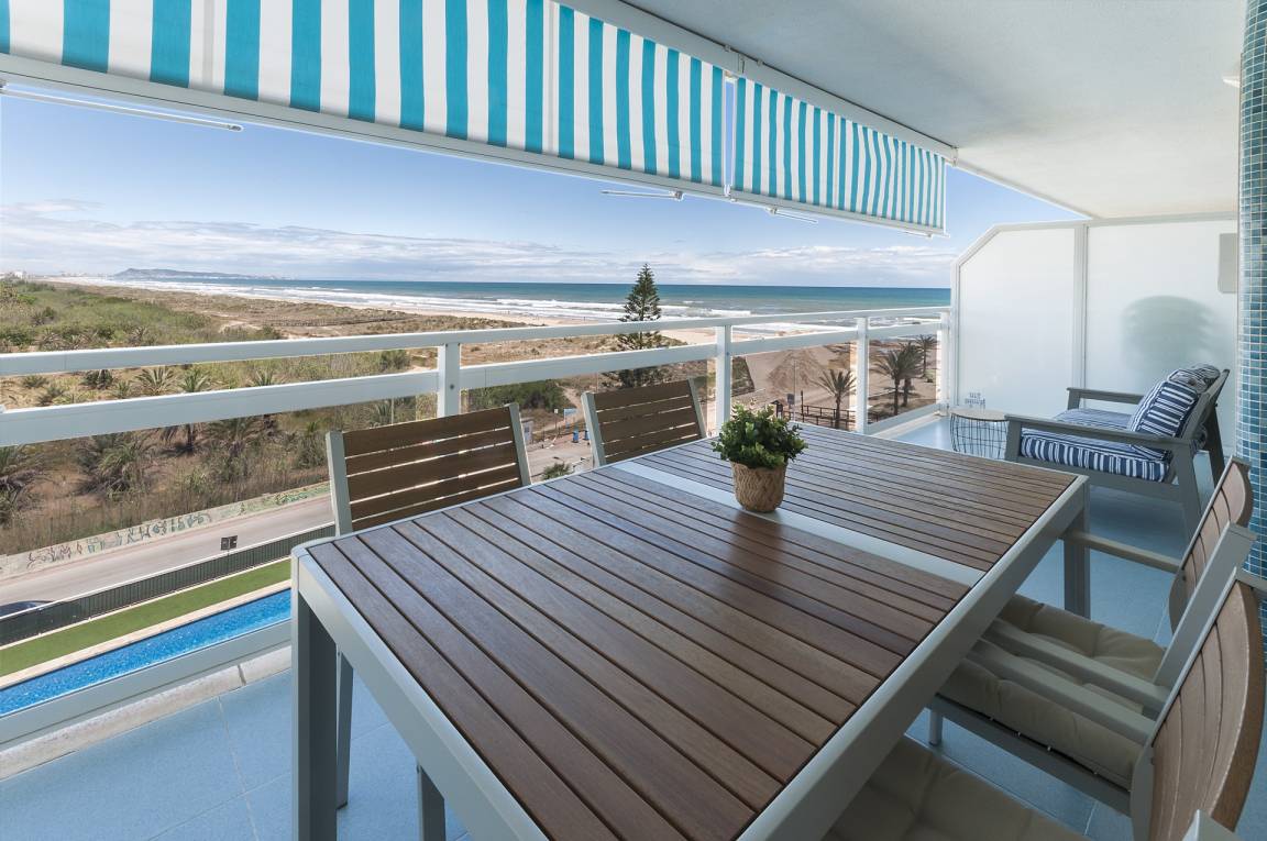 90 M² Apartamento ∙ 3 Habitaciones ∙ 6 Huéspedes - Gandía