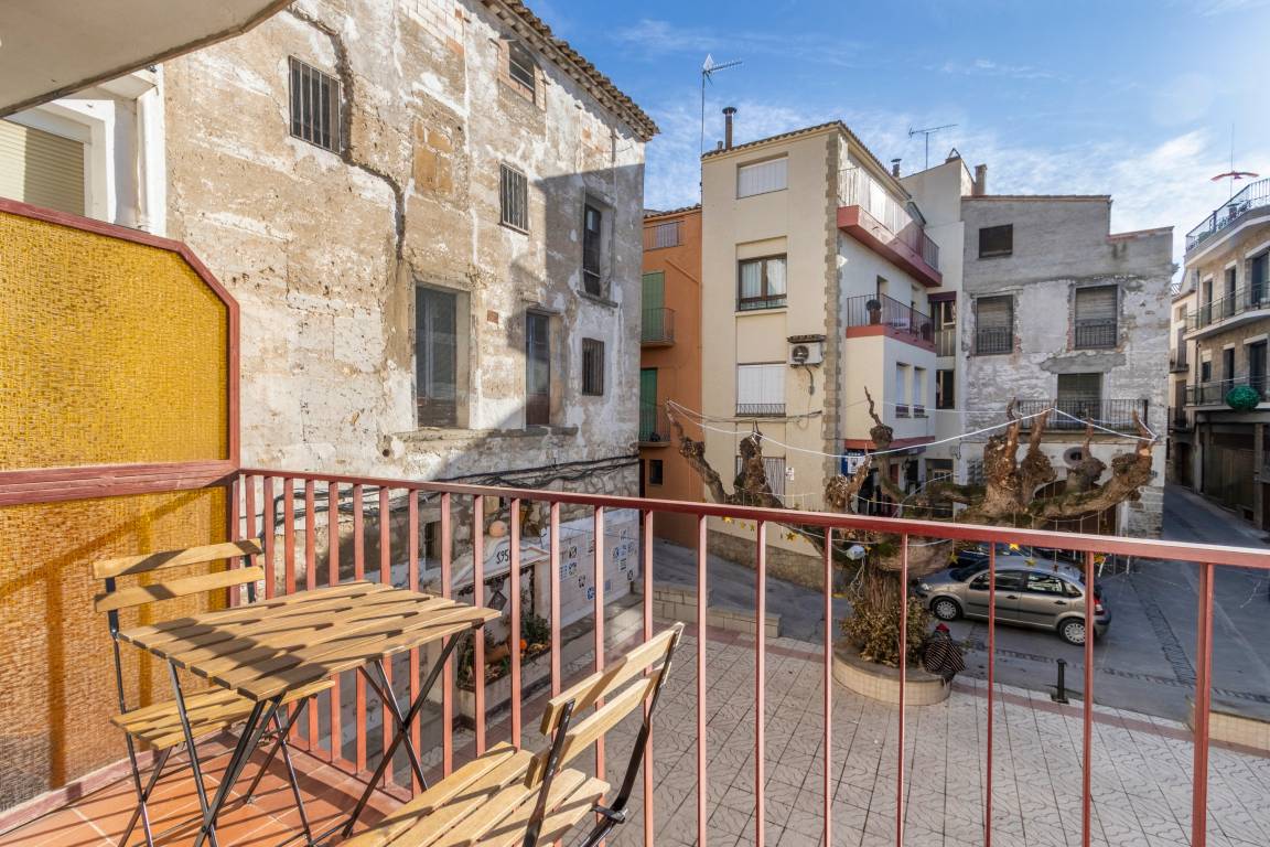 62 M² Apartamento ∙ 3 Quartos ∙ 5 Hóspedes - Balaguer