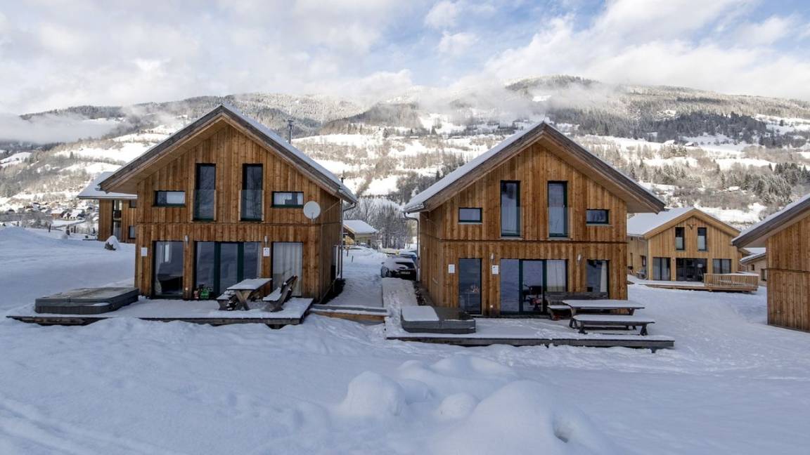 100 M² House ∙ 4 Bedrooms ∙ 9 Guests - Murau