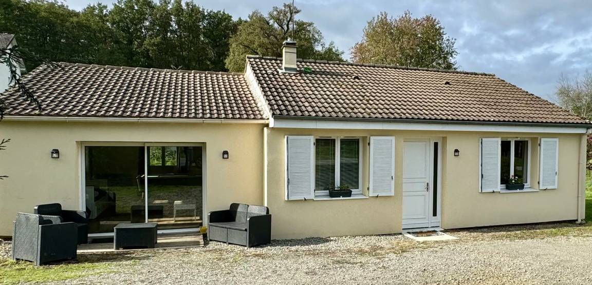 96 M² Maison De Vacances ∙ 2 Chambres ∙ 6 Personnes - Ambazac