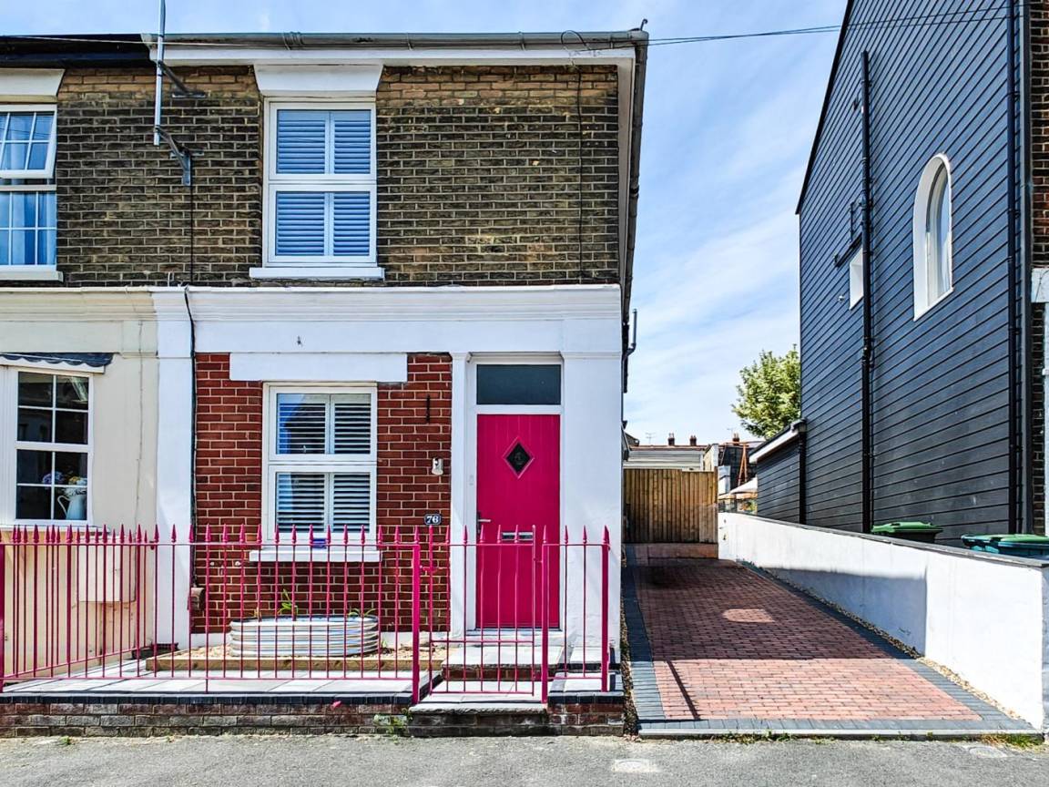 Cottage ∙ 3 Bedrooms ∙ 6 Guests - Fareham