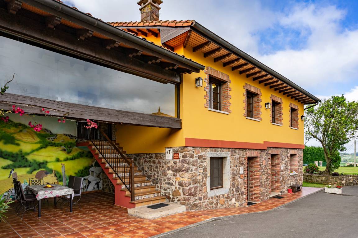 70 M² Apartamento ∙ 2 Habitaciones ∙ 4 Huéspedes - Avilés