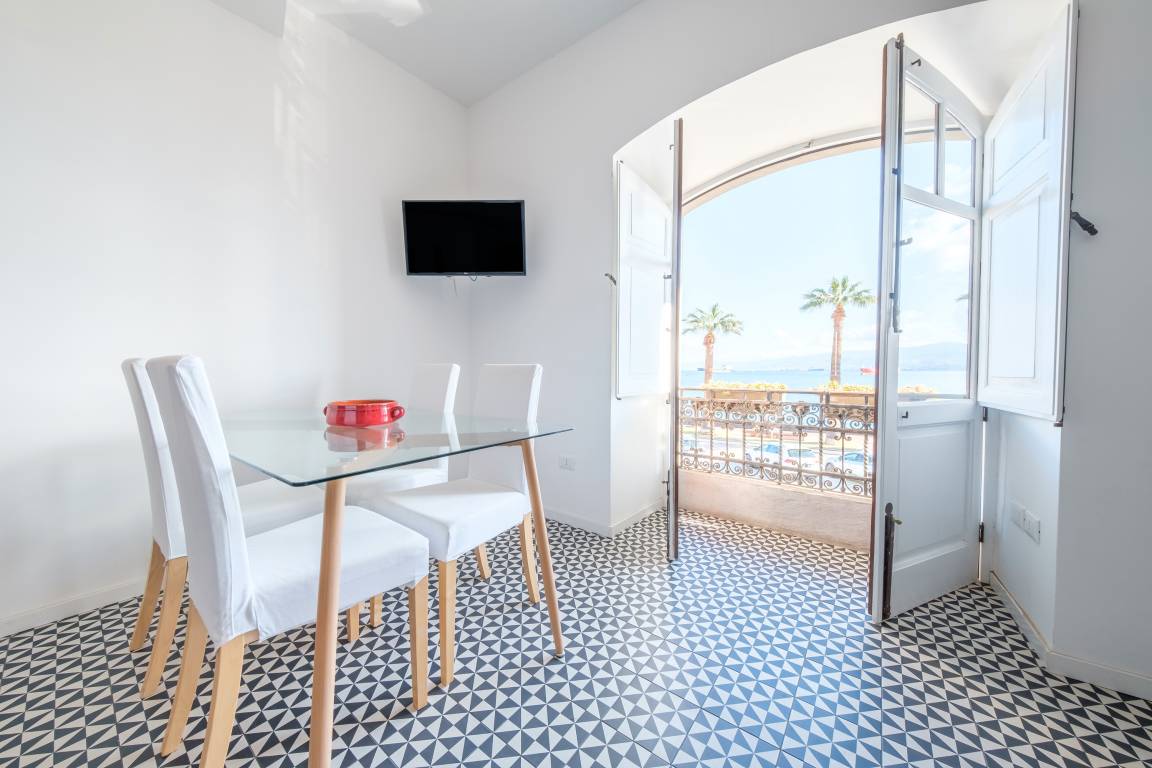 70 M² Apartment ∙ 1 Bedroom ∙ 4 Guests - Milazzo