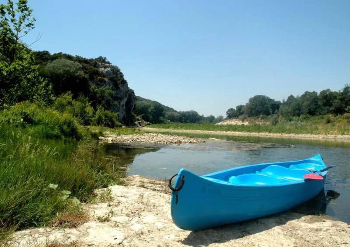 20 M² Camping ∙ 2 Chambres ∙ 4 Personnes - Yonne