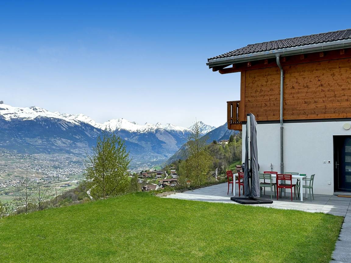 100 M² Chalet ∙ 3 Chambres ∙ 8 Personnes - Sierre